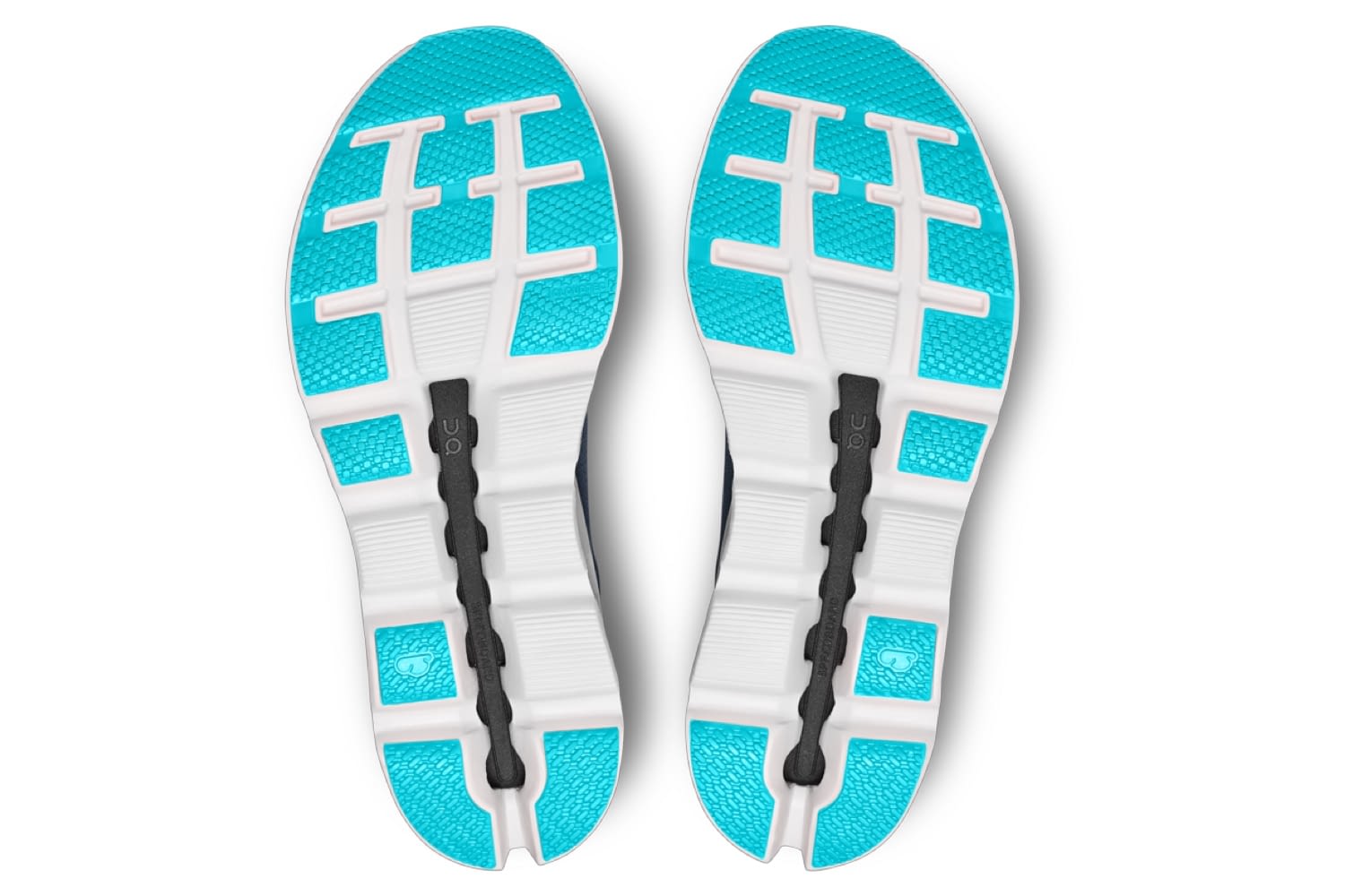 On Cloudstratus Review (Jan 2025) | 10Shoe